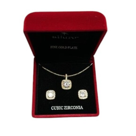 Sparkle Allure | Jewelry | Sparkle Allure Necklace And Earrings Set Nib ...